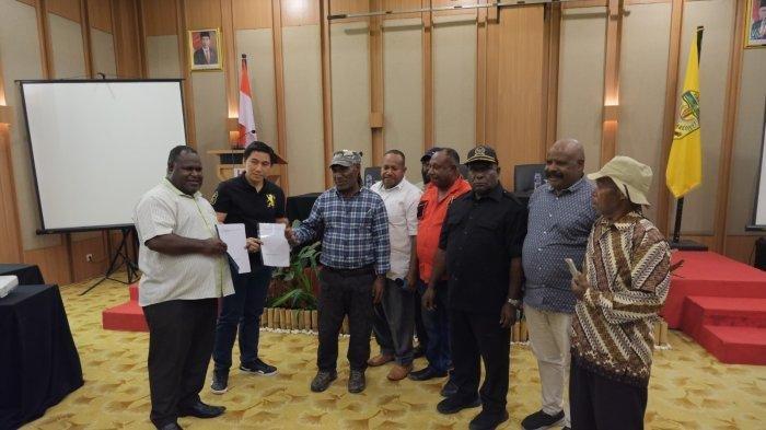 YPMAK Gelar Pertemuan dengan Tim Tujuh Suku, Banyak Aspirasi yang ...