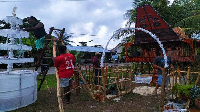 Belasan Pondok Natal Jemaat Pengharapan Rendani Manokwari Hiasi Tepi ...