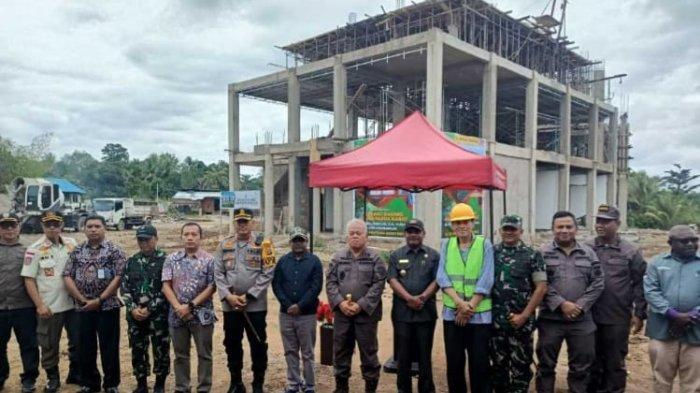 Harli Siregar Sarankan Pemkab Teluk Bintuni Segera Selesaikan Ganti Rugi Lahan RS Babo ...