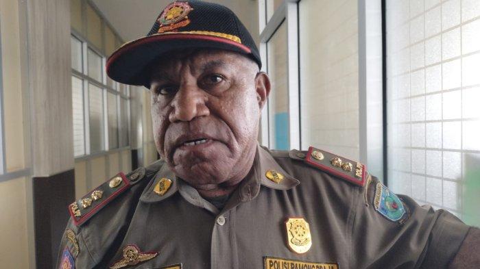 Yance Malagifik Akui Satpol PP Papua Barat Belum Maksimal Lakukan ... Yance Malagifik Akui Satpol PP Papua Barat Belum Maksimal Lakukan ...