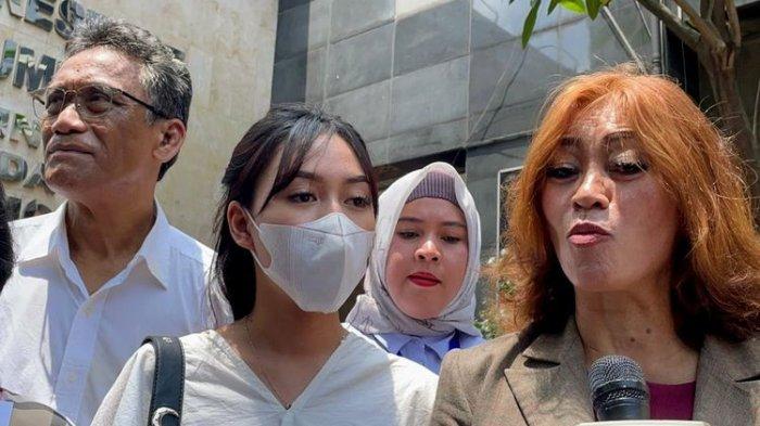 Inilah Sosok Amanda Wanita Cantik yang Disebut Pembisik, Punya Hubungan ...