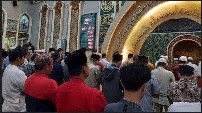 Apa Itu Formasi 4-4-3, Formasi 2-2-2-2-3, Formasi 2-2-2-2-2-1 Rakaat ...