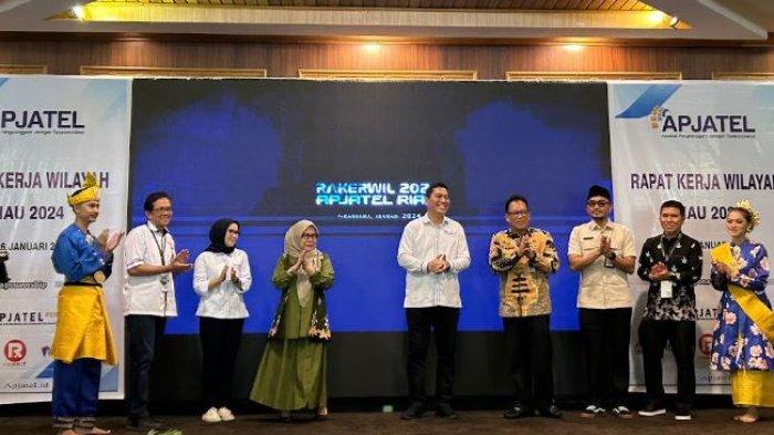 Rumuskan Program Kerja 2024, Apjatel Riau Gelar Rakerwil - Halaman all ...