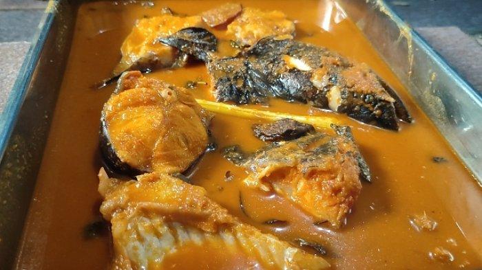 Kuliner Pekanbaru yang Enak, Asam Pedas Ikan Tapah Makanan Khas Riau ...