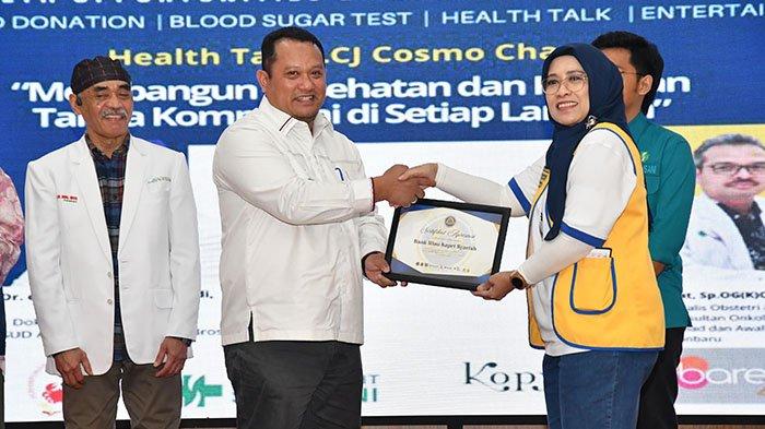 BRK Syariah Fasilitasi Donor Darah Lion Club Jakarta Cosmo Charm dan ...
