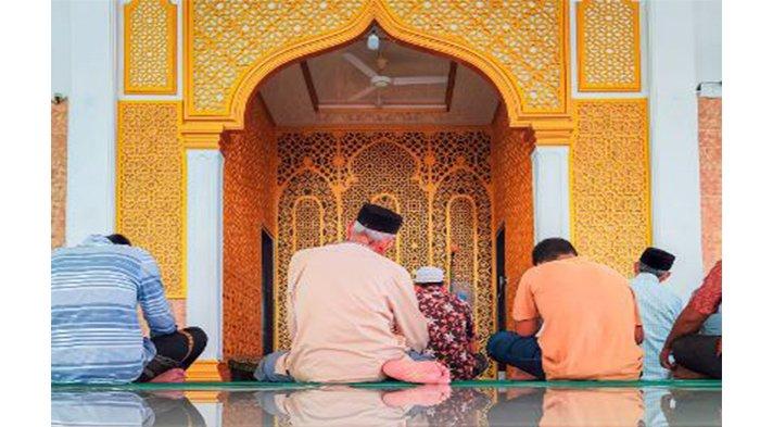 Berikut Bacaan Bilal Tarawih dan Jawaban Jamaah, Bacaan Bilal Shalat ...