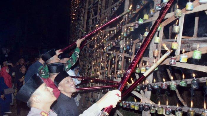 Budaya Lampu Colok Dilestarikan, Bupati Bengkalis Kasmarni Sambut Baik ...