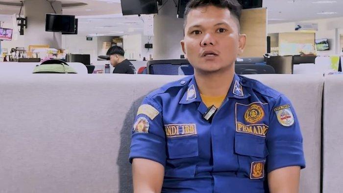 Sandi Butar-Butar, Petugas Damkar yang Kritis Itu Sudah Dipecat: Sempat ...