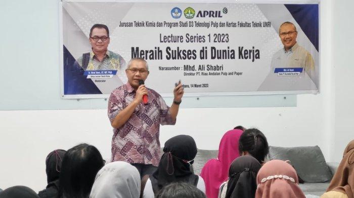 Kuliah Umum di Teknik Kimia FT UNRI, Direktur RAPP Bagikan Kunci Meraih ...
