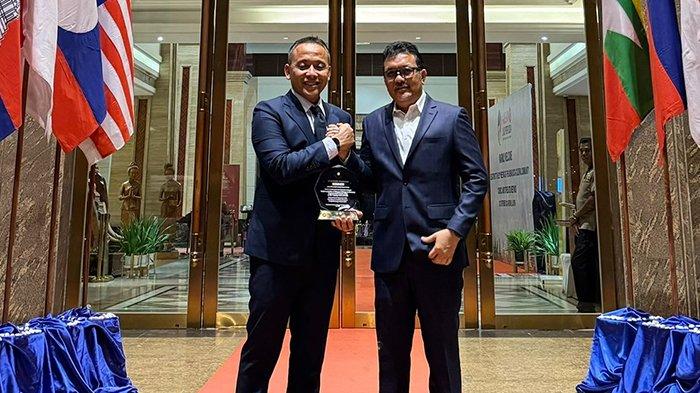Konsisten Perkuat Pemanfaatan EBT, PalmCo Raih ASEAN Energy Awards 2024 ...