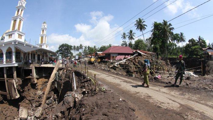 FOTO: Kondisi Kabupaten Tanah Datar Usai Diterjang Galodo Sumbar ...