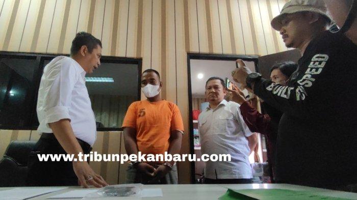 FOTO: Patroli di Zona Merah Satresnarkoba Polresta Pekanbaru Tangkap Pengedar Sabu ...