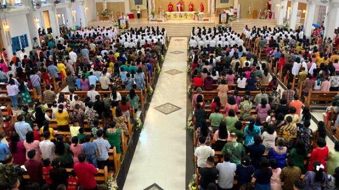 Semarak Perayaan Pesta Perak Gereja Paroki Santo Paulus Pekanbaru, Dihadiri Ribuan Umat ...