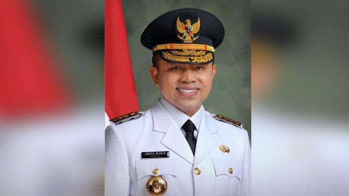 Dilantik Jadi Gubernur Riau, Abdul Wahid Minta Doa Masyarakat Riau - Tribunpekanbaru.com
