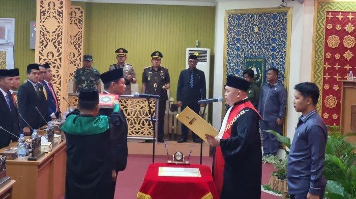 H Syafrizal Resmi Jadi Ketua DPRD, 3 Unsur Pimpinan DPRD Pelalawan 2024 ...