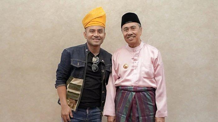 Sudah Tiba di Pekanbaru, Malam Ini Judika Bakal Tampil di Puncak HUT ...