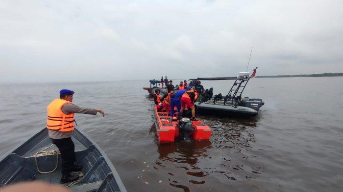Basarnas Pekanbaru dan Tim SAR Gabungan Temukan Jasad Bocah Tenggelam di Rupat, Pencarian ...