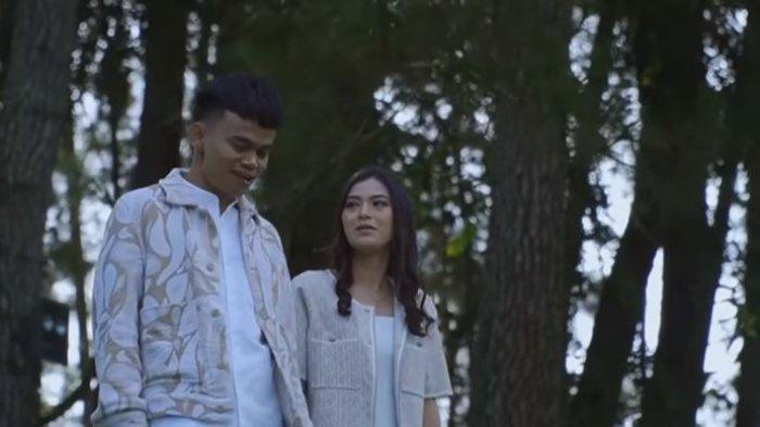 Kunci Gitar Lagu Batak Berjudul Sahat, Chord Dasar Lagu Dinyanyikan Oleh Osen Hutasoit ...