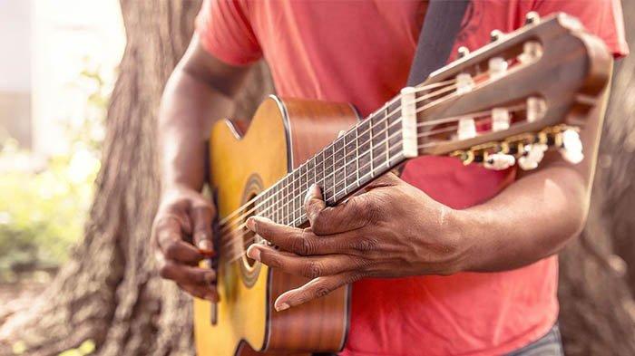 Lagu Batak yang Laris Dinyanyikan , Unang Sai Dokkun Au Selingkuh ...