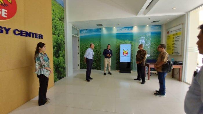 Kunjungi RGE Technology Center, CEO dan Direktur Pemberitaan Tribun ...
