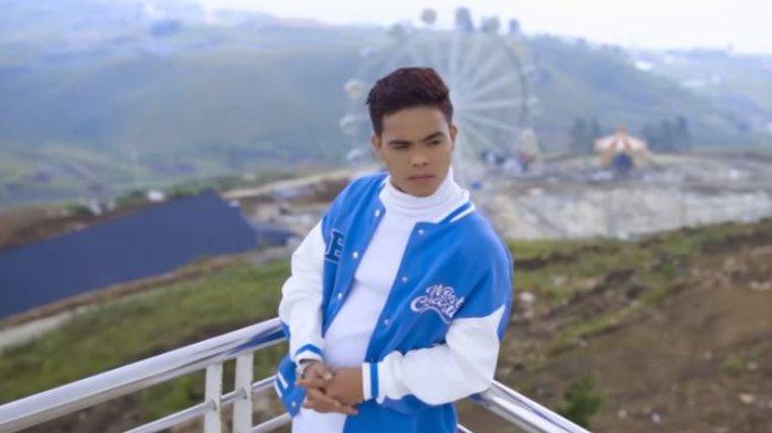 Lirik Lagu Elok Bacamin Diri Diyanyikan David Iztambul: Cubolah di kana ...