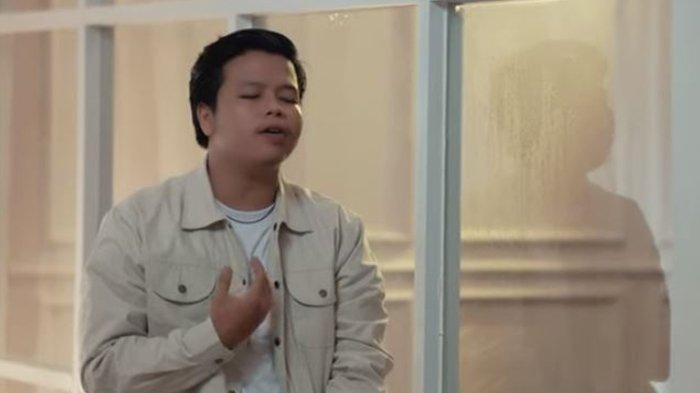 Lirik Lagu Lupahon Ma yang Dinyanyikan oleh Roni Sihite: Soadong na huparbaga sian ho ...