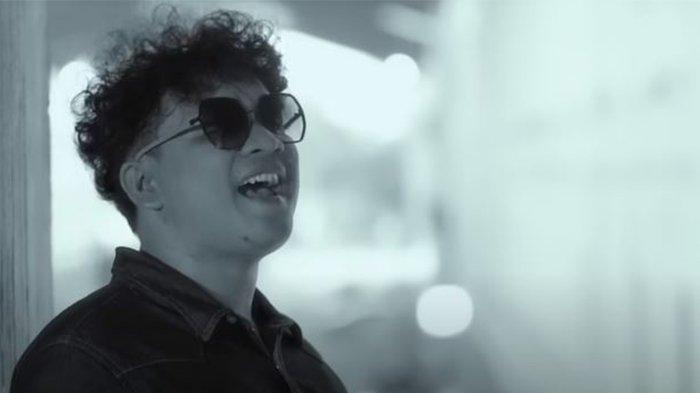 Lirik Lagu Rohaku Jun Munthe Lagu Batak Terbaru yang Kini Tengah ...