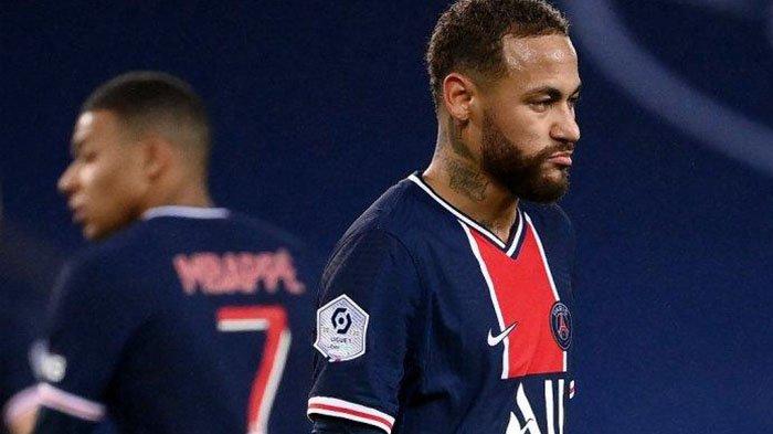 Manchester United , Manchester City dan Liverpool Bersaing Ketat untuk ...