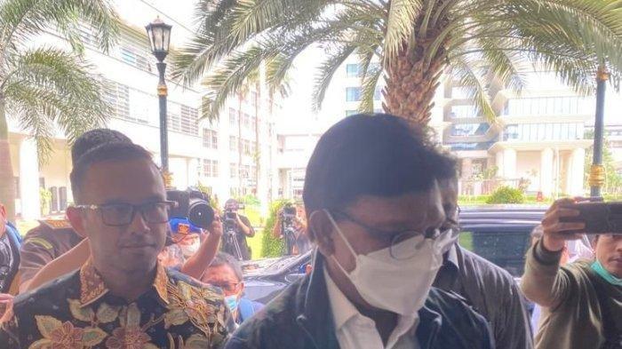 Bukan Pejabat tapi Ikut Terima Uang, Ini Sosok Adik Johnny G Plate yang ...