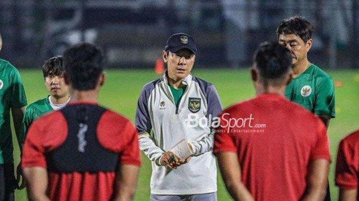 UPDATE Timnas Indonesia: Kontrak Shin Tae-yong Berakhir Akhir Tahun 2023 - Tribunpekanbaru.com