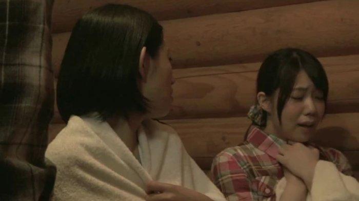 Nonton Film Homejack Reverse Sub Indo Full Movie, Kisah Dua Wanita Cantik Berpetualang ...