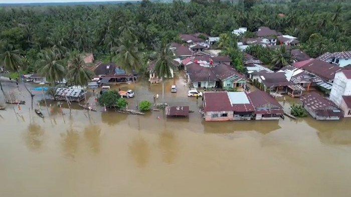 7 Ribu Kepala Keluarga Terdampak Banjir di Riau, Kabupaten Rohul ...