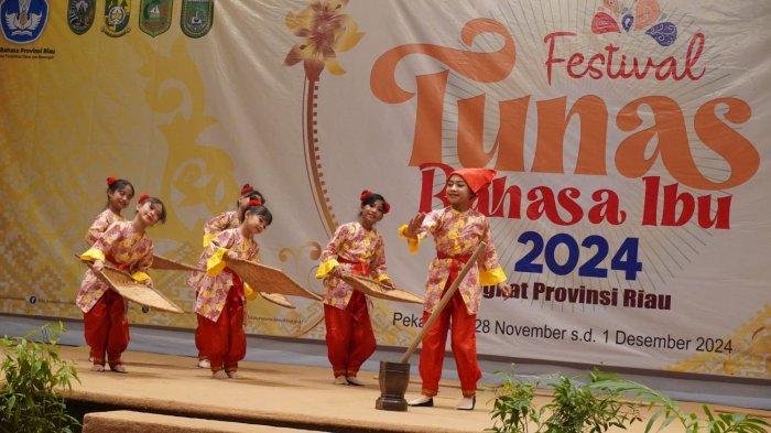 Festival Tunas Bahasa Ibu Riau 2024 Jadi Wadah Pelestarian Bahasa ...