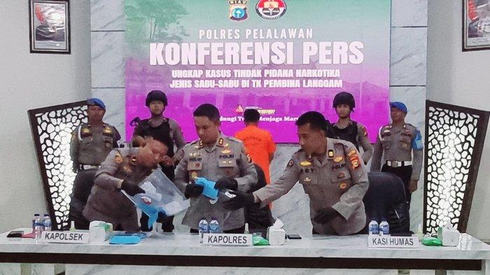 Pemilik Bong Sabu Viral di Ruang TK di Langgam Pelalawan Ditangkap ...