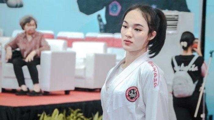 Kisah Jeje Polwan Polda Riau Atlet Karate yang Bersinar di Kancah Dunia ...