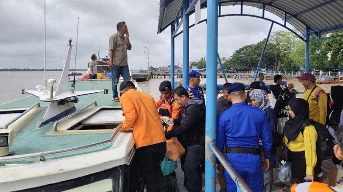 Puncak Arus Mudik Nataru di Pelabuhan Pelindo Tembilahan Inhil Riau ...