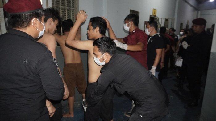 4 Napi yang Dugem di Rutan Sialang Bungkuk Pekanbaru Dikirim ke Nusakambangan - Tribunpekanbaru.com