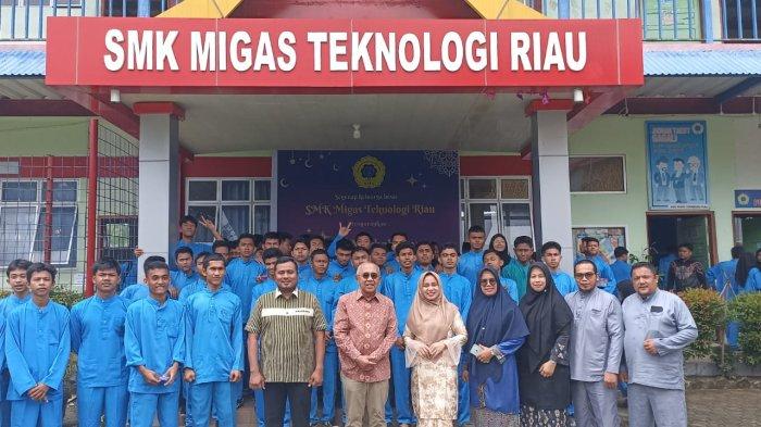 Diikuti Ratusan Siswa, Sosialiasi 4 Pilar SMK Migas Teknologi Riau ...