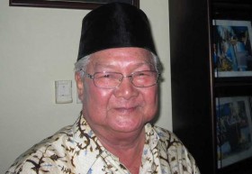 Telah Tiada, Kini Buku Karya Tenas Effendy Diluncurkan ...