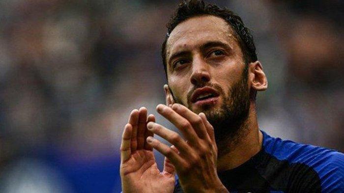 Tiga Syarat Harus Dipenuhi Tottenham Hotspur untuk Mendapatkan Hakan ...