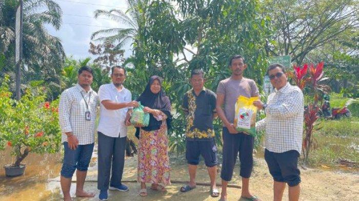 KKMC- PHR Rumbai Pasok Sembako untuk Korban Banjir di Kawasan Rumbai ...