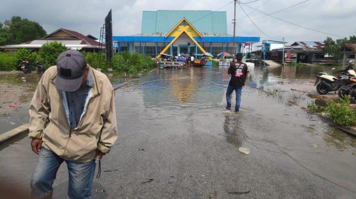 Warga Kepulauan Meranti Diimbau Waspada Banjir Rob, BPBD Prediksi Waktu Curah Hujan Tertinggi ...