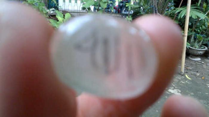 Batu Bacan Putih