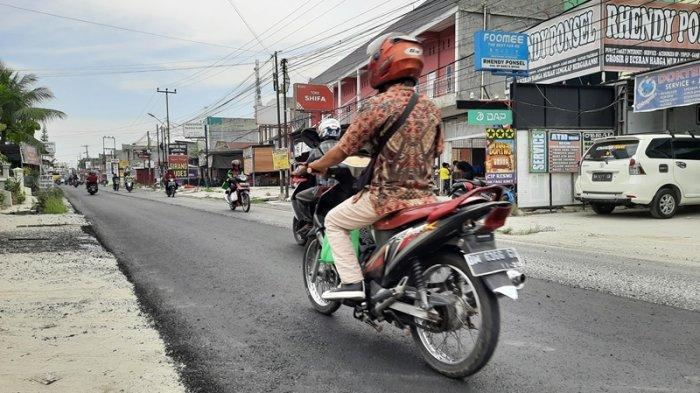 Akhirnya, Satu Jalur Jalan Suka Karya Pekanbaru dalam Kondisi Mulus ...