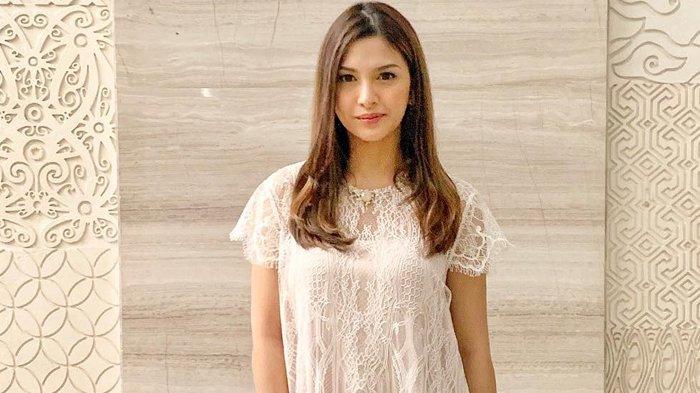 Profil Alisia Rininta Pemeran Novia di Sinetron Takdir Cinta yang ...