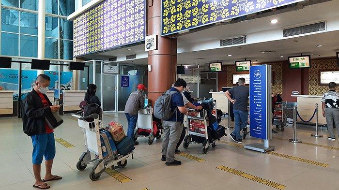 Awal Ramadan 1444 H, Penumpang Bandara SSK II Pekanbaru Turun hingga 2 ...