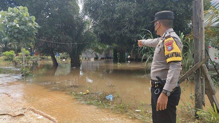 Banjir di Rohul Ada 200 KK Terdampak di Desa Rantau Binuang Sakti Akibat Luapan Sungai Batang ...