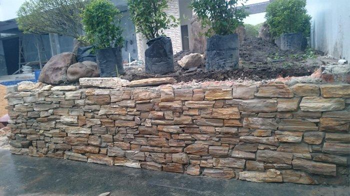 Kesan Mewah Meja dan Batu Batu Fosil di Taman Rumah - Tribunpekanbaru.com