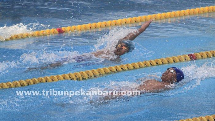 FOTO : Cabor Renang Riau Sumbang 18 Medali Emas di Porwil Sumatera XI - Tribunpekanbaru.com