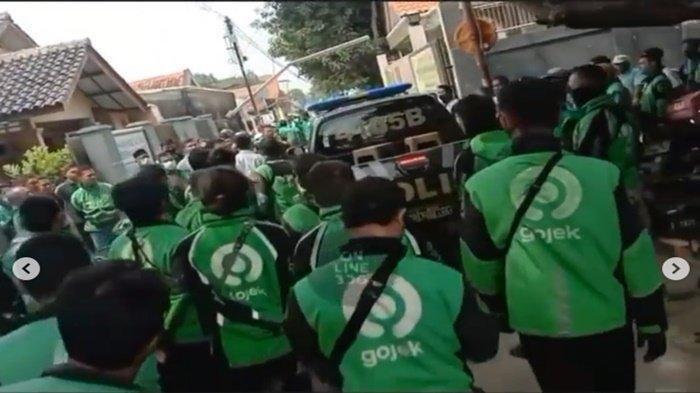 Puluhan Driver Ojol Geruduk Rumah Emak-emak, Tak Terima Rekannya Dimaki dengan Kasar ...